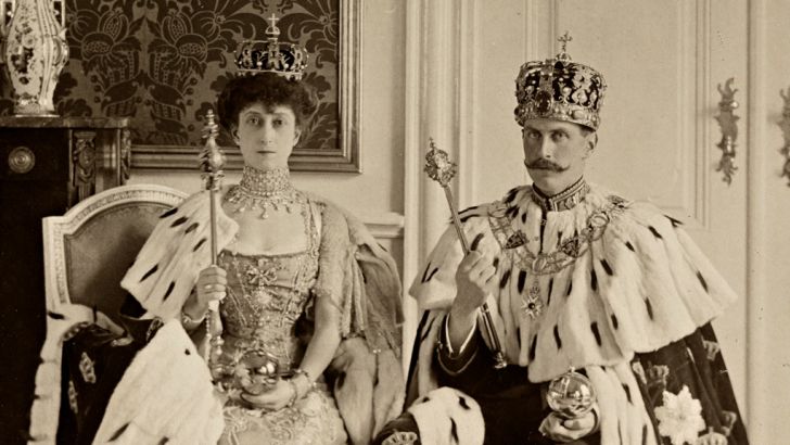 Good Queen Maude, so nicknamed for her devoted and dutiful nature, was ...