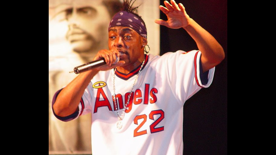 According To Billboard Magazine The Best selling Song Of 1995 Was