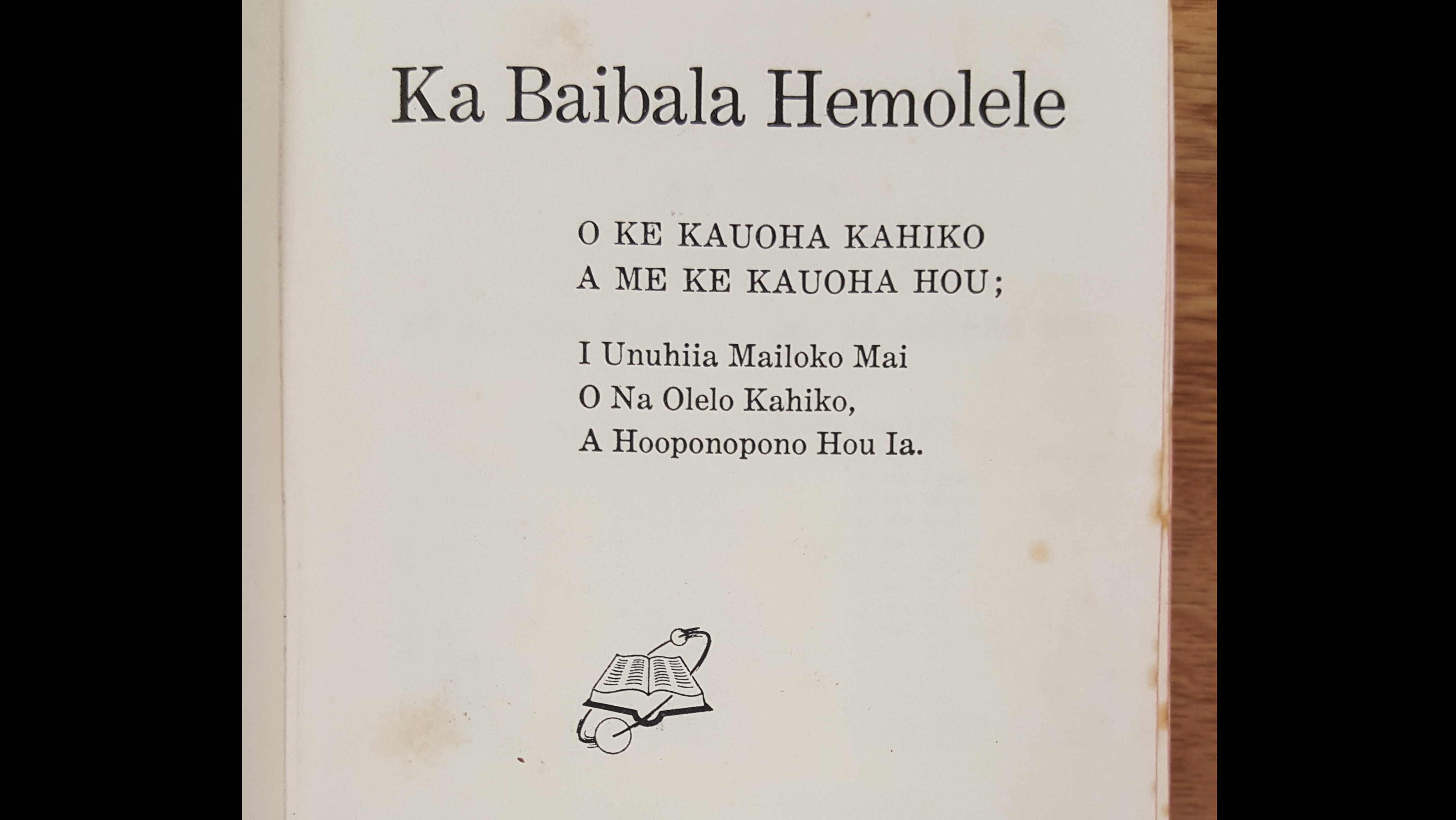 The Hawaiian language has its own punctuation, such as the okina. Which ...