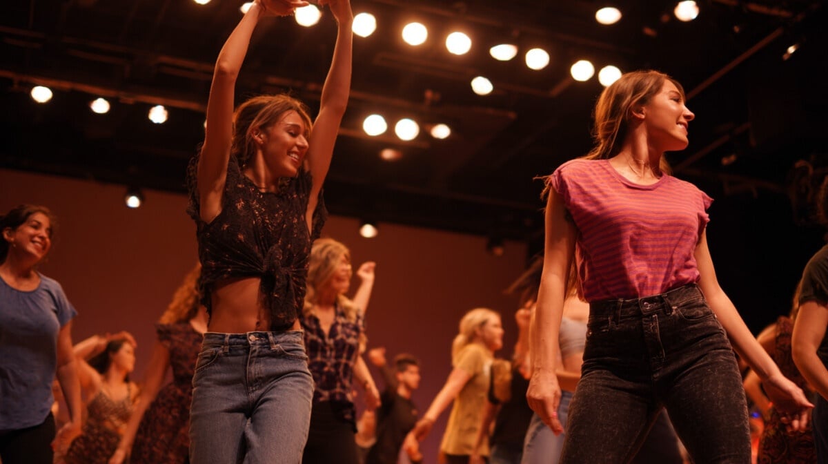 Decades of Dance Crazes: From the Twist to the Macarena — How Many Do ...